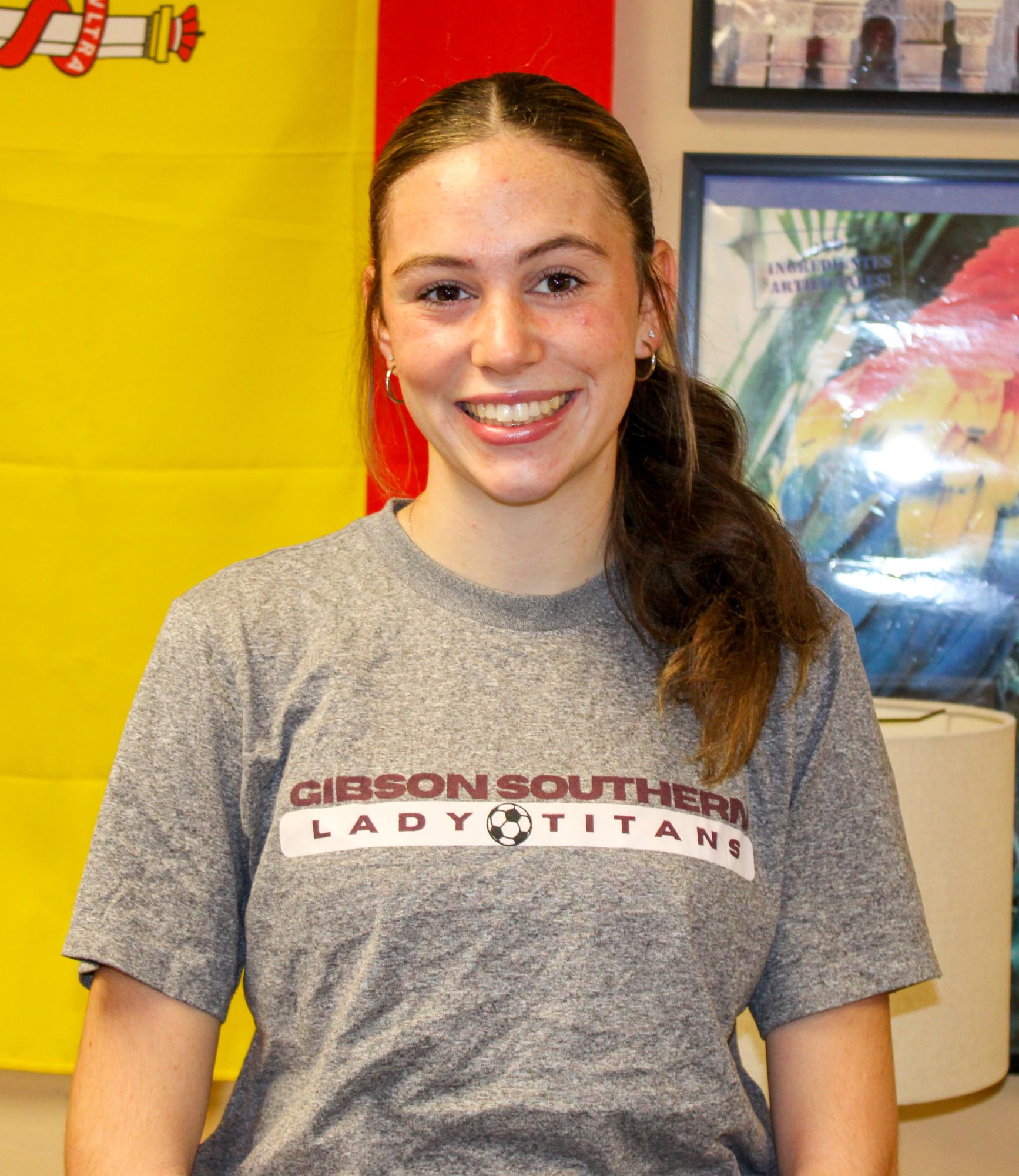 Dossier: sophomore Kelly Hall – The Southerner